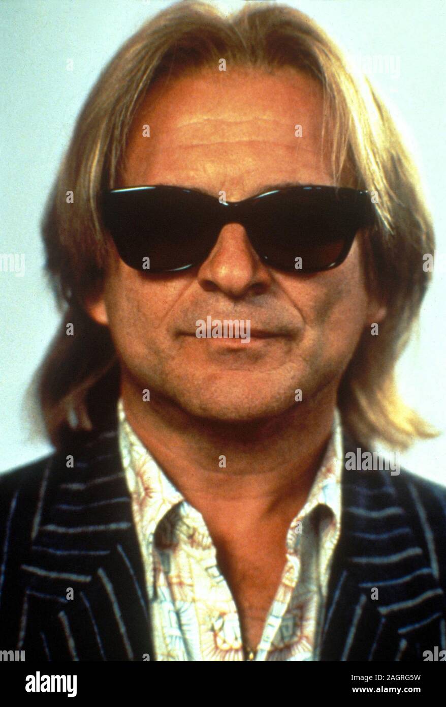 JOE PESCI in JIMMY HOLLYWOOD (1994), directed by BARRY LEVINSON. Credit ...