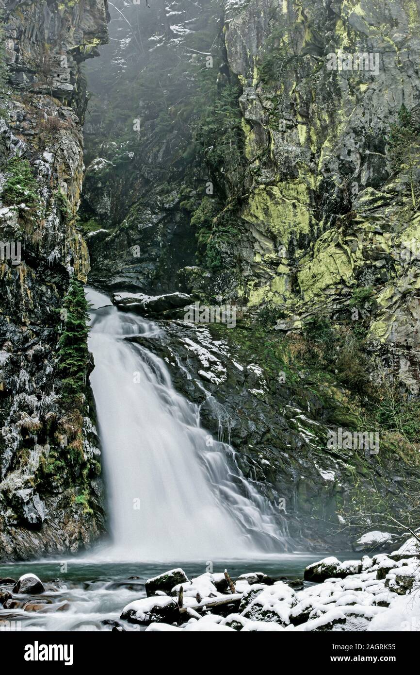 ITALY, SOUTH TYROL, RIVA WATERFALLS Stock Photo - Alamy