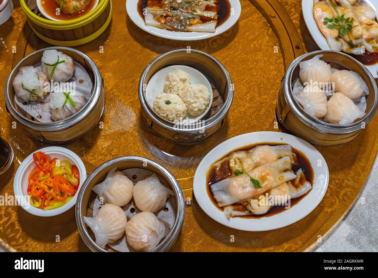 Rice rolls hong kong hi-res stock photography and images - Alamy