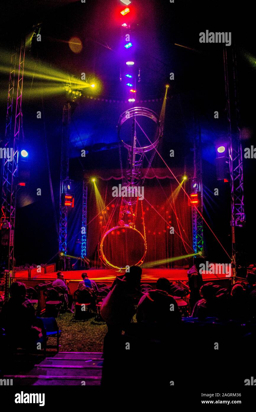 Inside a circus tent hi-res stock photography and images - Alamy
