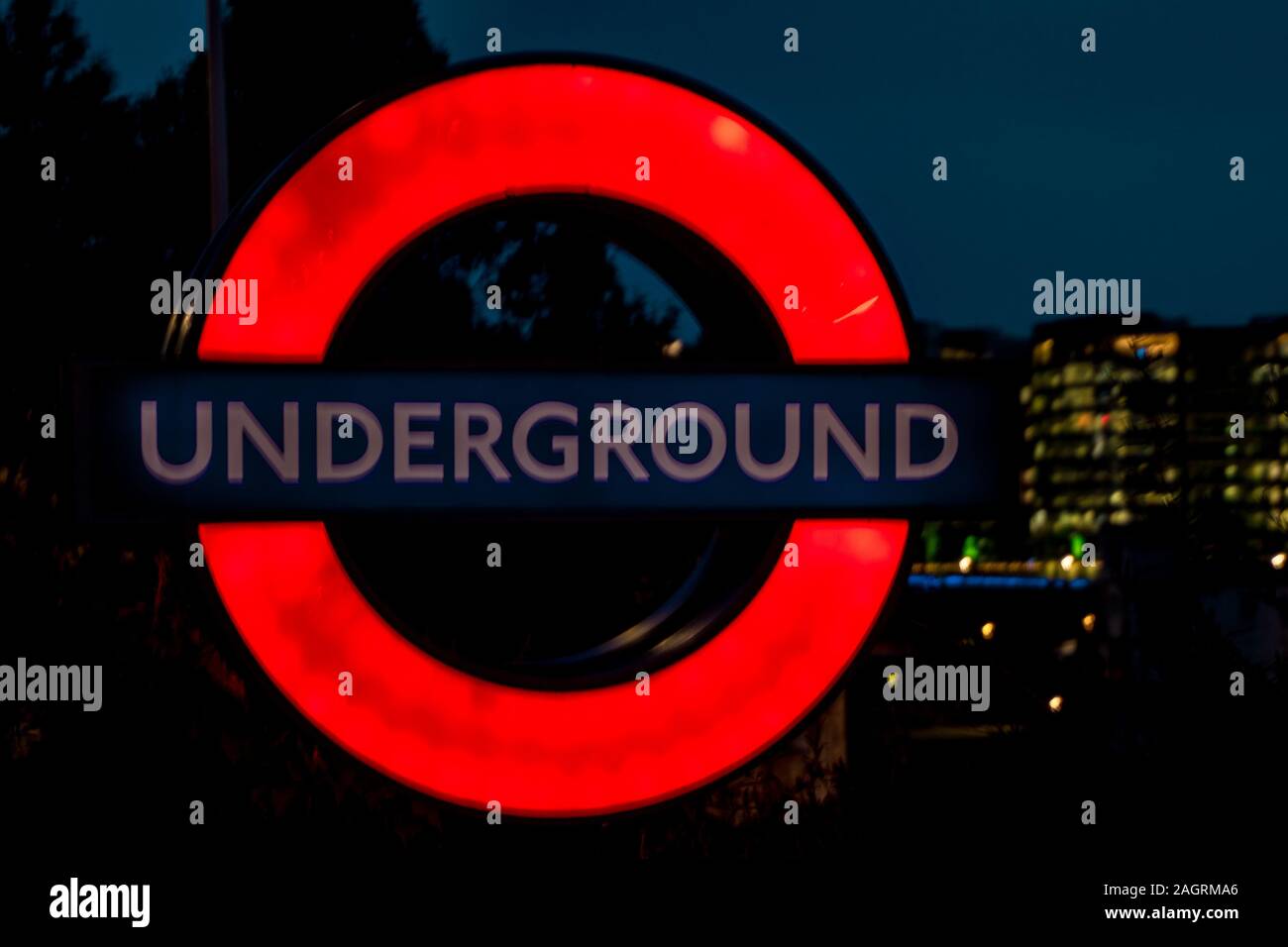 August 17, 2019 – Tower Hill, London, United Kingdom. A bright ...