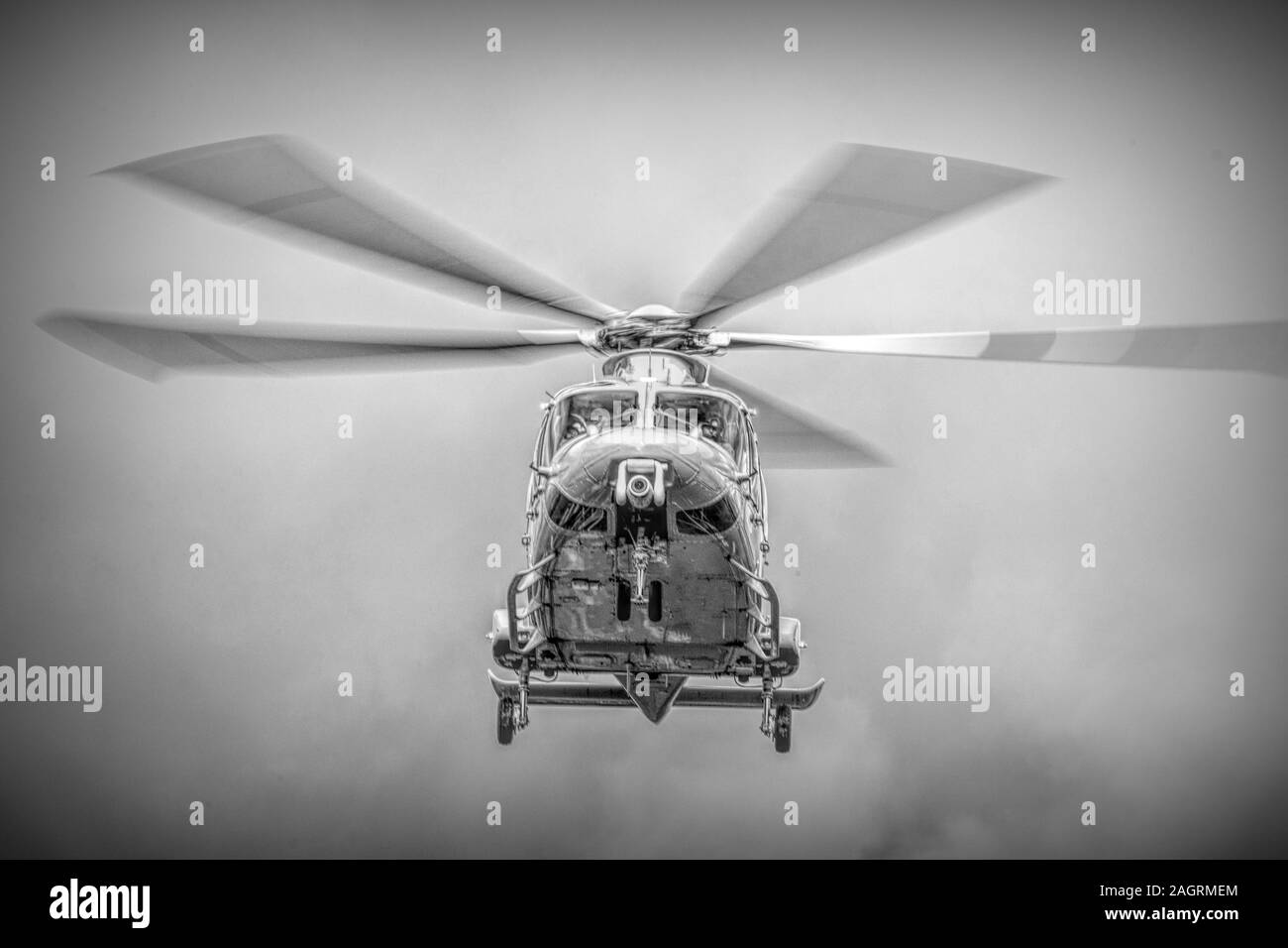 Airlifting hi-res stock photography and images - Alamy