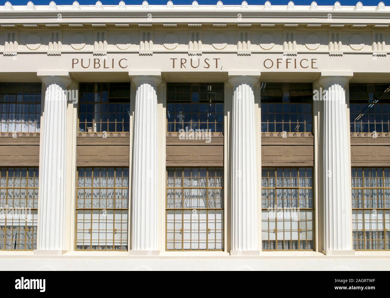 Building period 1920s and 1930s hi-res stock photography and images - Alamy