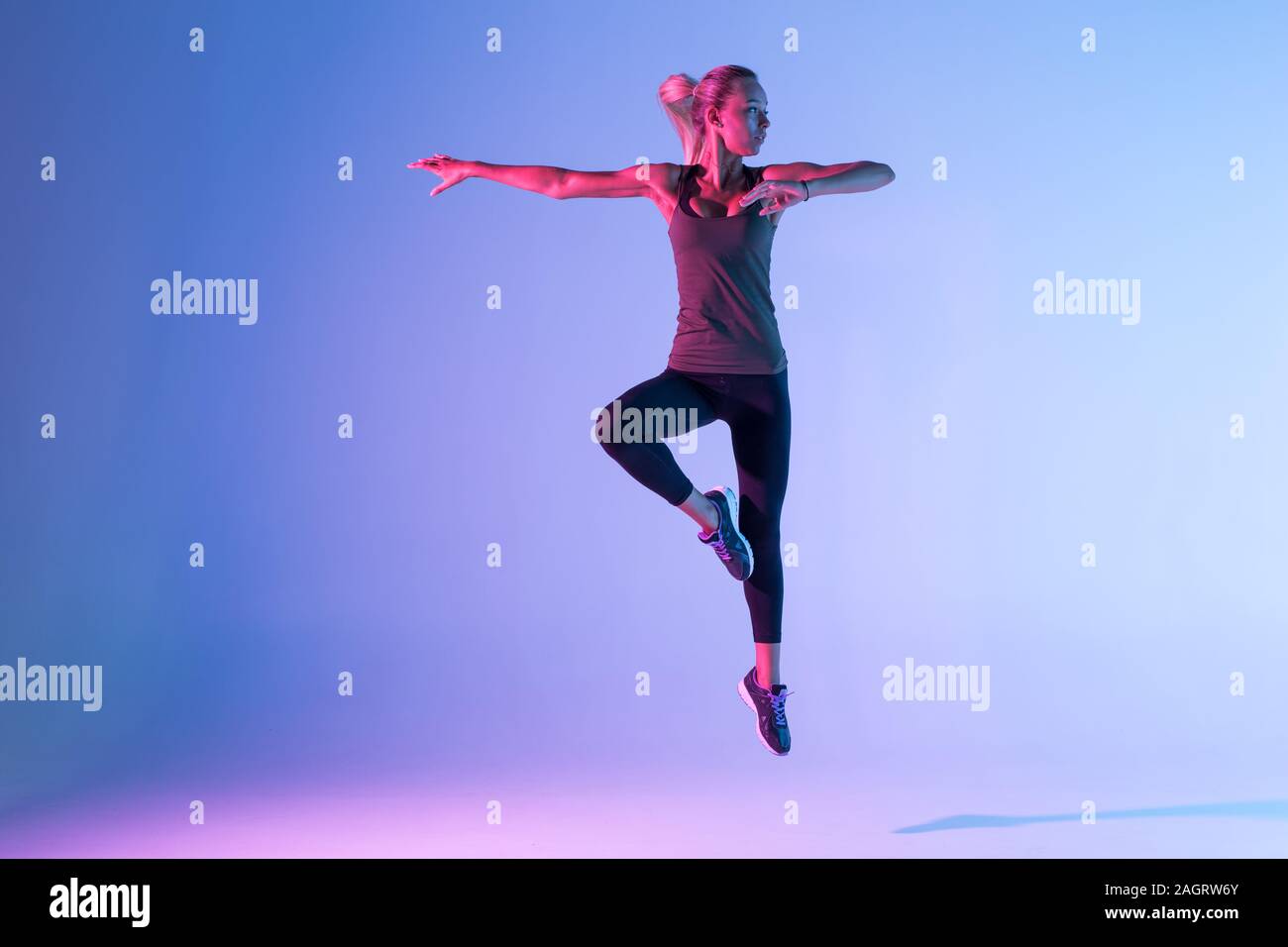 Aqua lung hi-res stock photography and images - Alamy