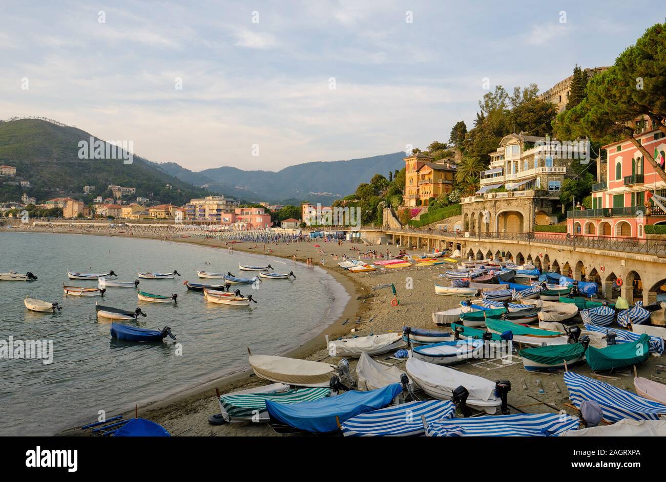 Levanto cinque terre italy hi-res stock photography and images - Alamy