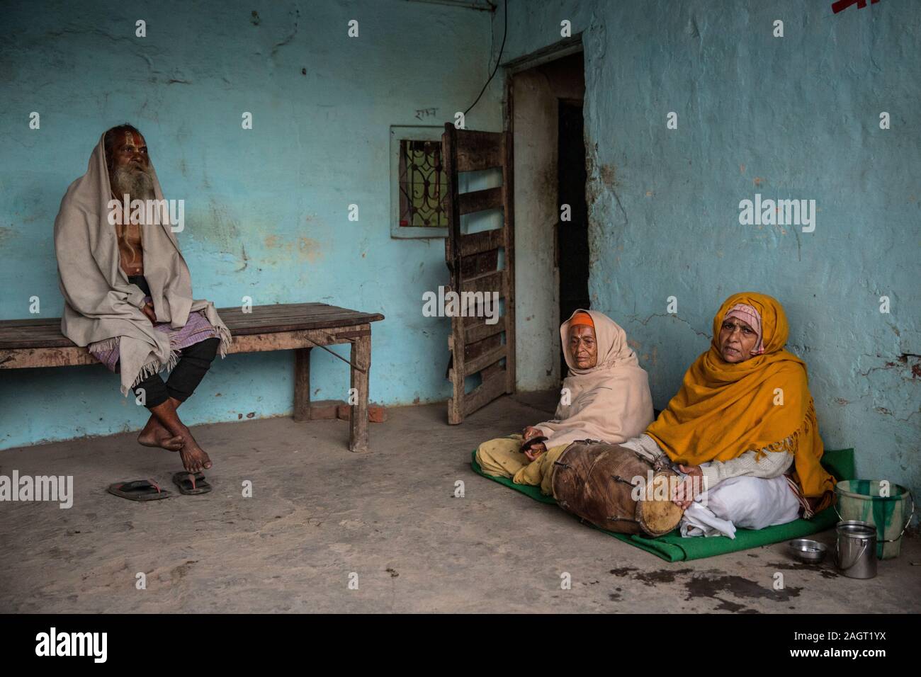 Women playing and singing religious songs. Vrindavan, India Stock Photo ...