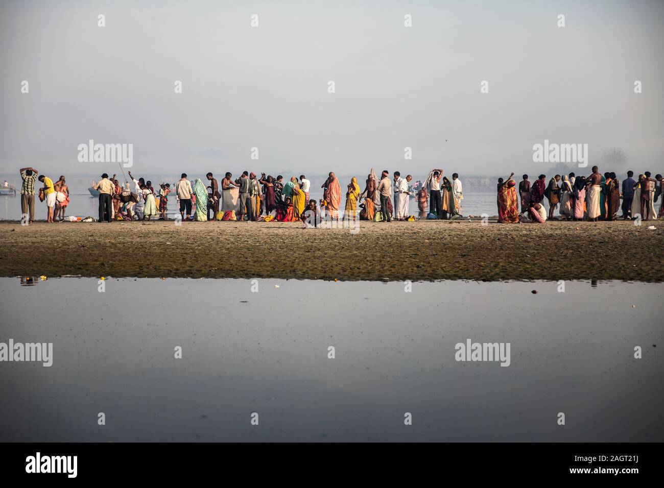 Morning ritual in the Yamuna river. Vrindavan, India Stock Photo - Alamy