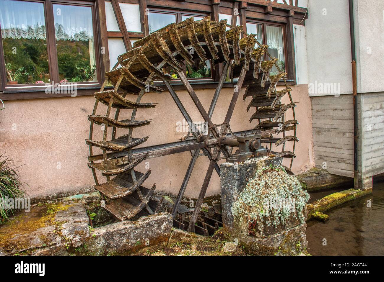 Wasserrad mühle hi-res stock photography and images - Alamy