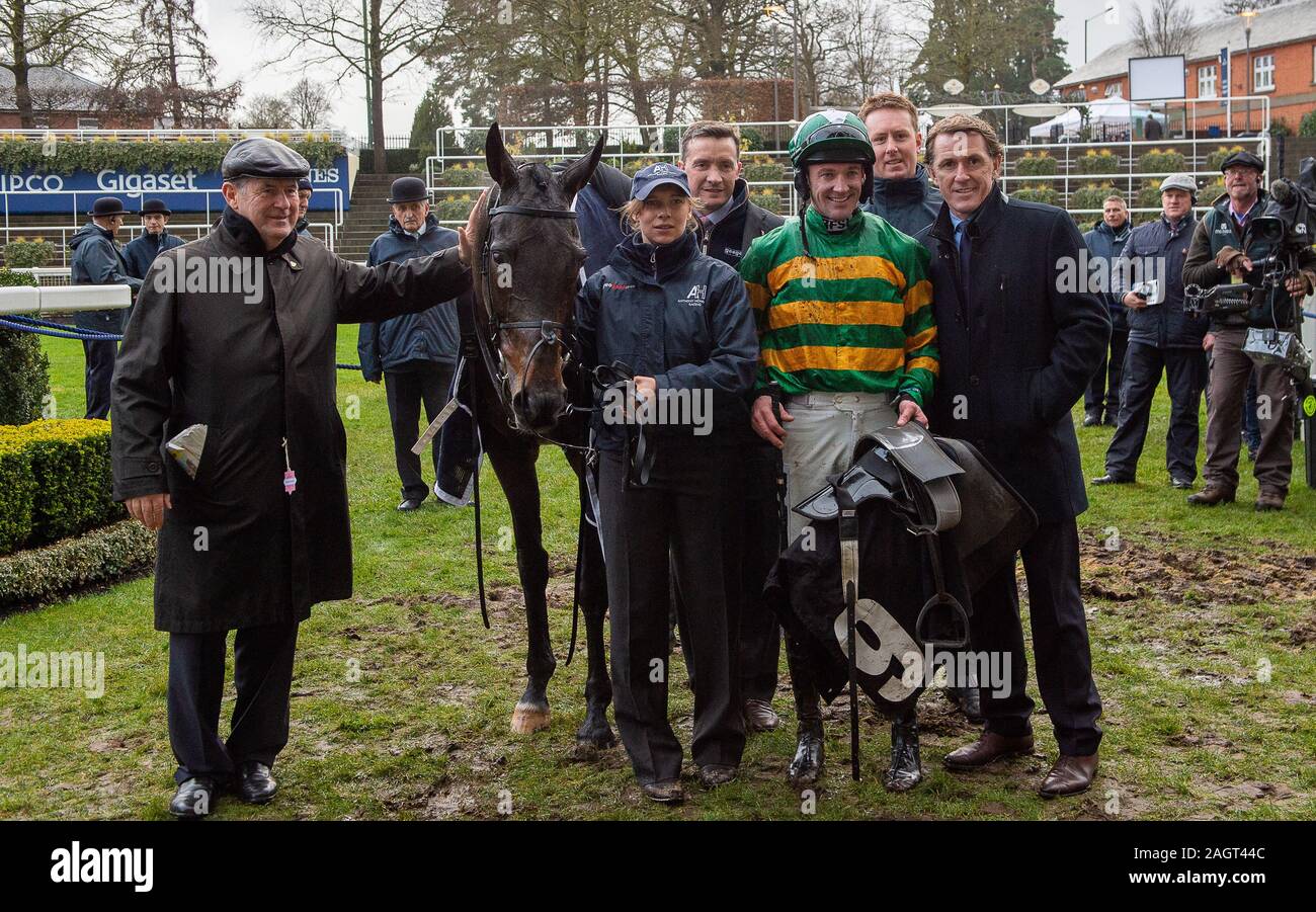 Dave dawes hi-res stock photography and images - Alamy