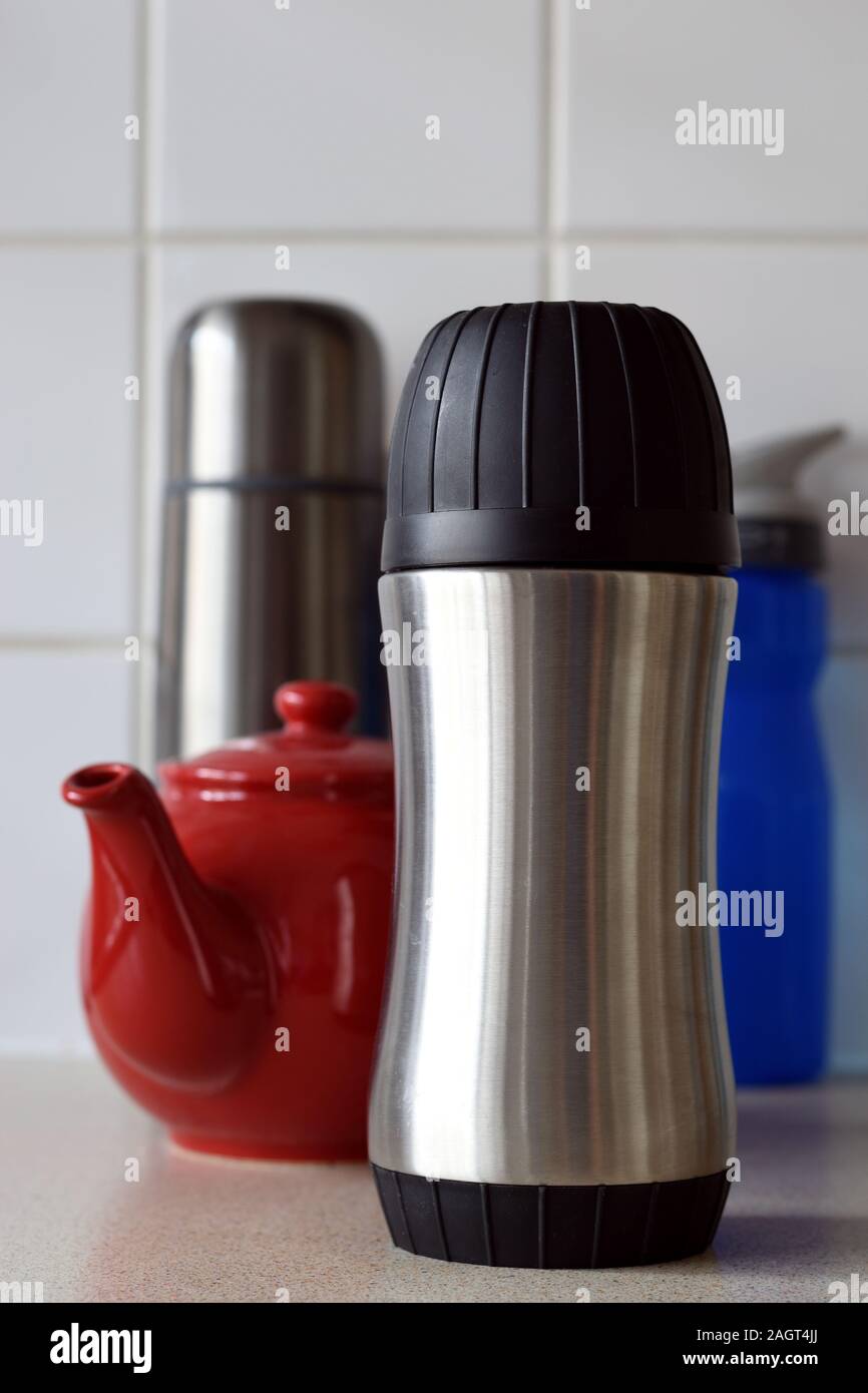 Prepare metal hi-res stock photography and images - Alamy