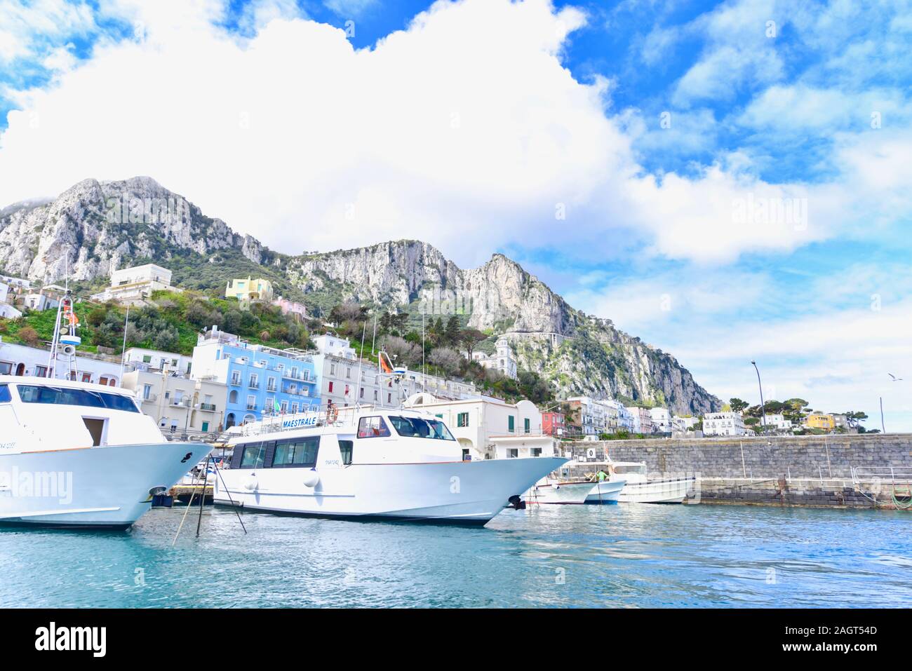 Capri ferry hi-res stock photography and images - Alamy