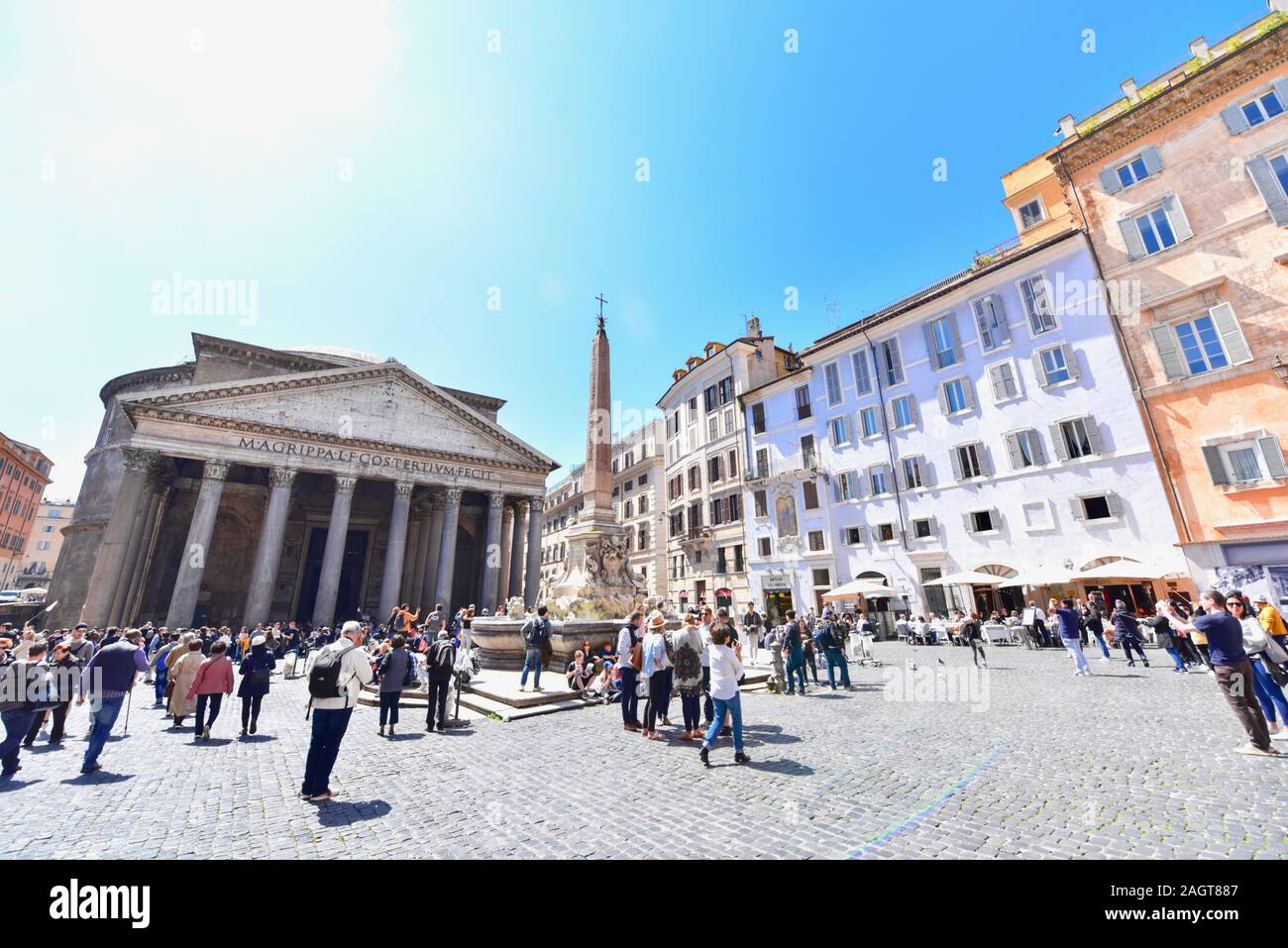 View of Piazza della Rotonda, Famous City Square in Rome City Stock ...