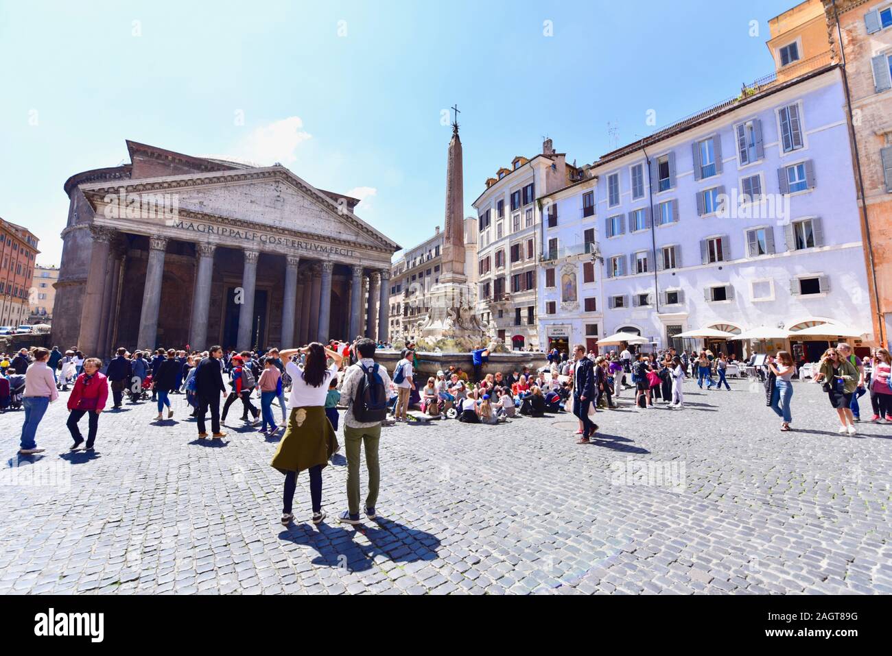 Ancient greek pantheon hi-res stock photography and images - Alamy