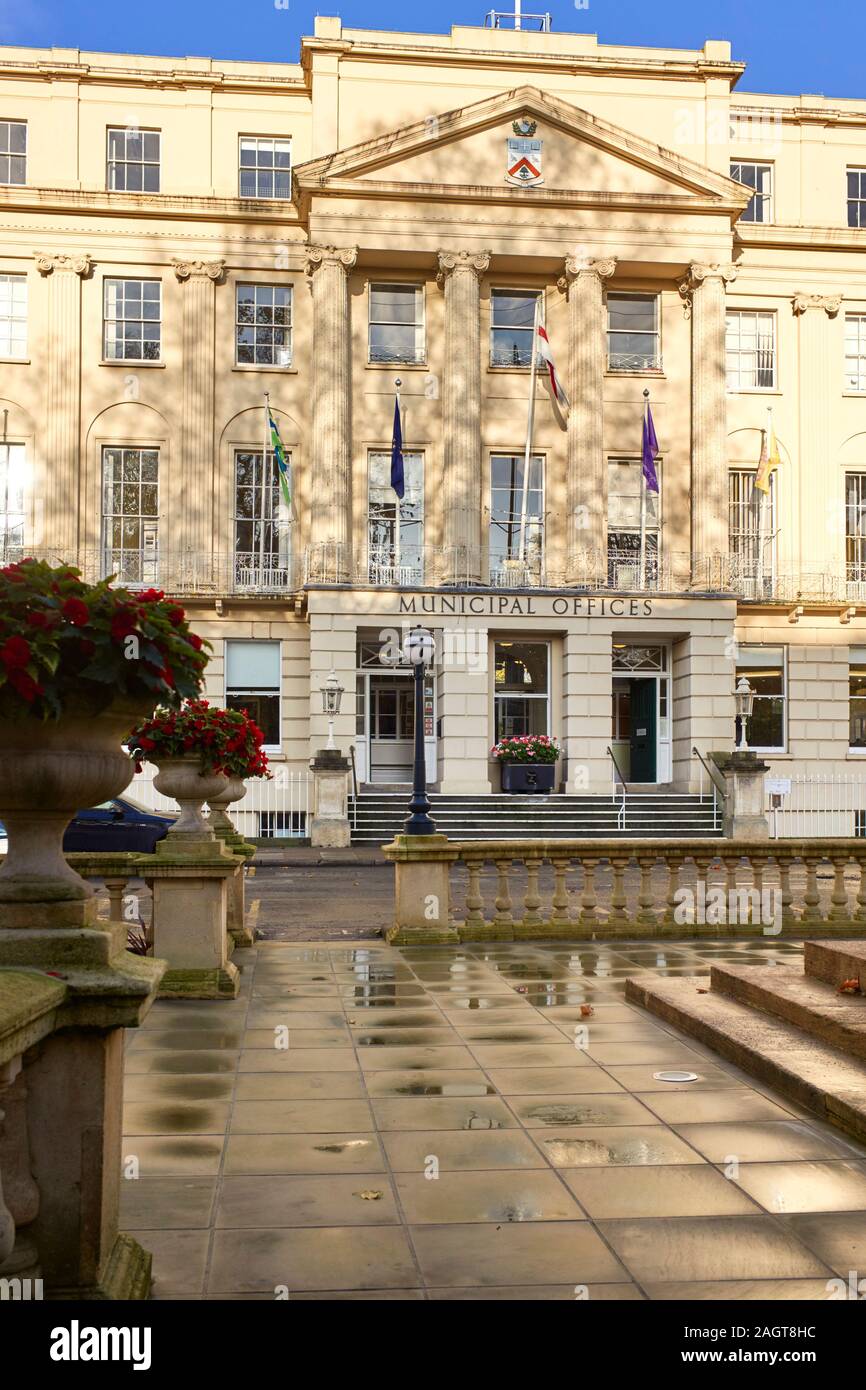 Cheltenham georgian architecture hi-res stock photography and images ...