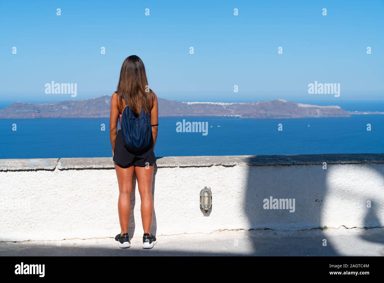 Tanned woman back hi-res stock photography and images - Alamy