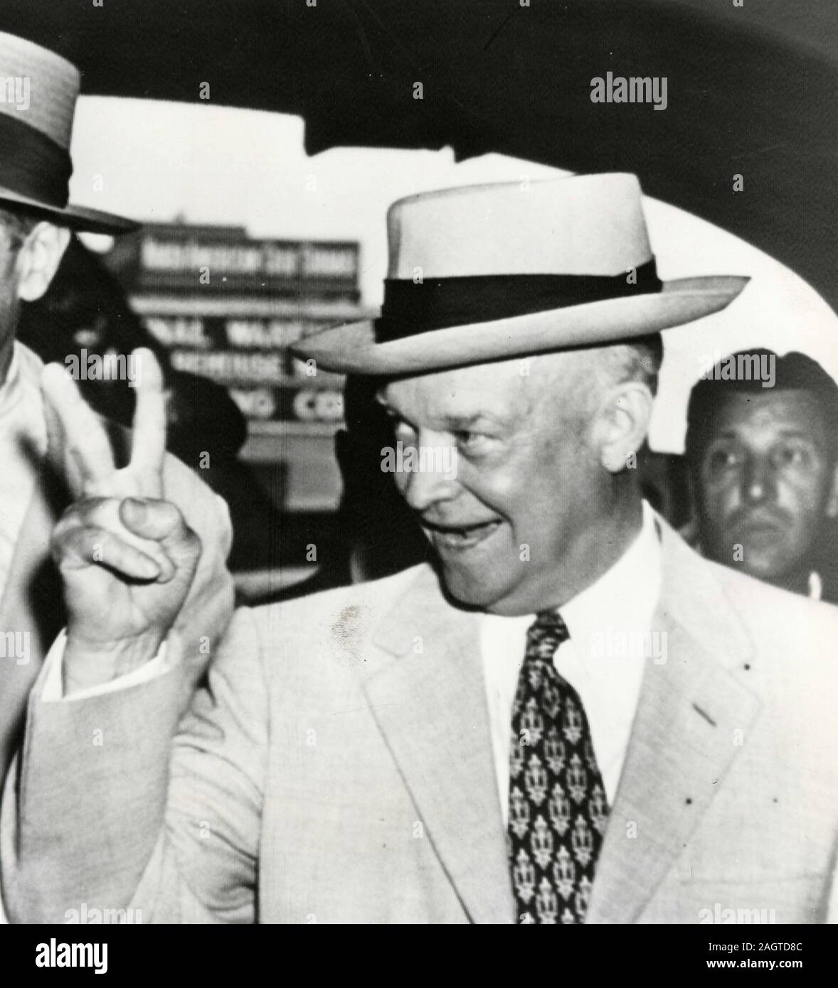 US President Dwight Eisenhower giving the victory sign, Washington, DC ...