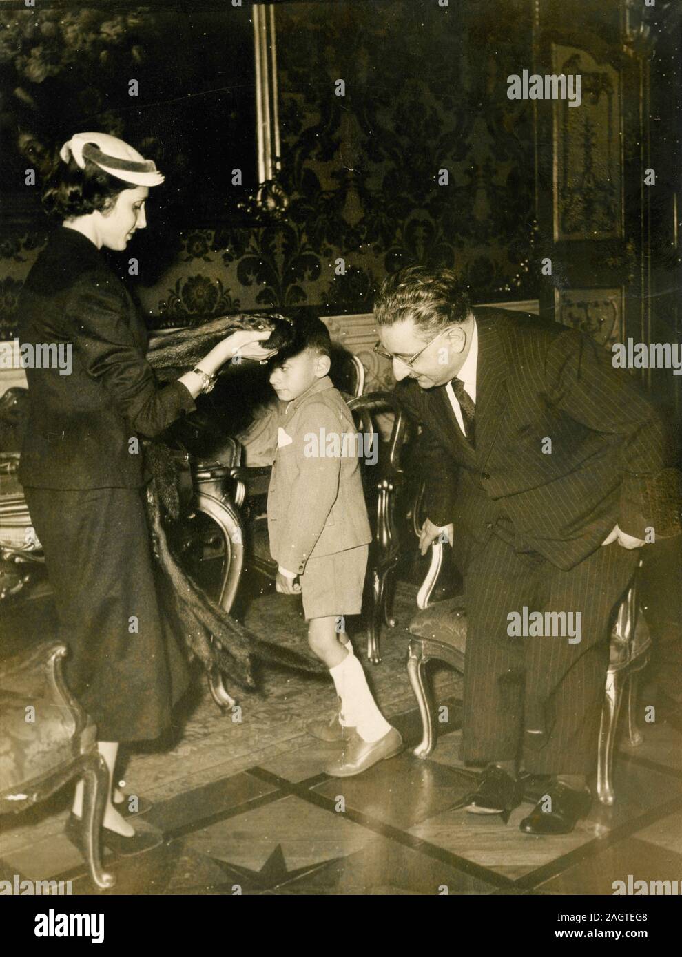 Italian politician President Giovanni Leone with his family after the ...