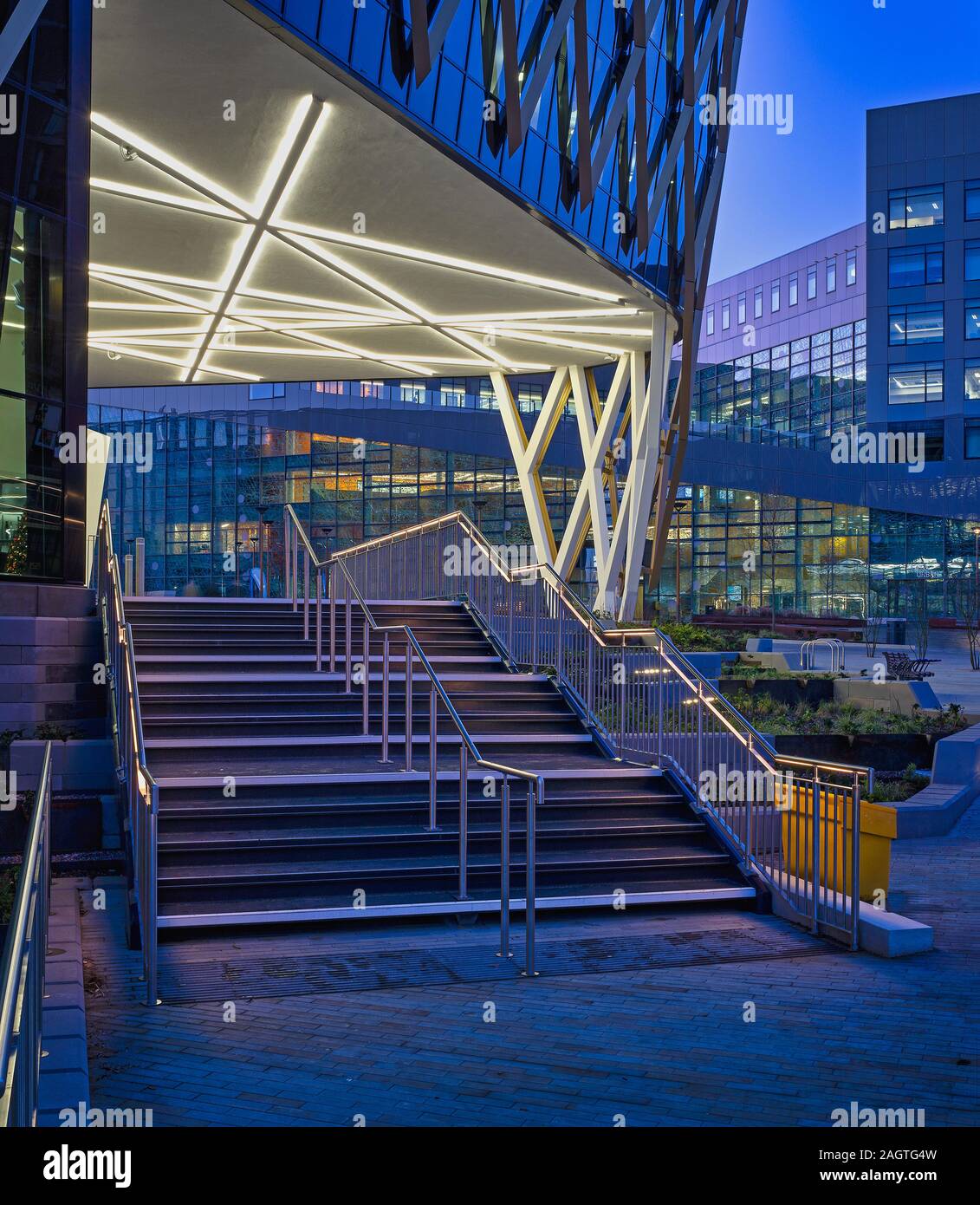 Newcastle exterior architecture hi-res stock photography and images - Alamy
