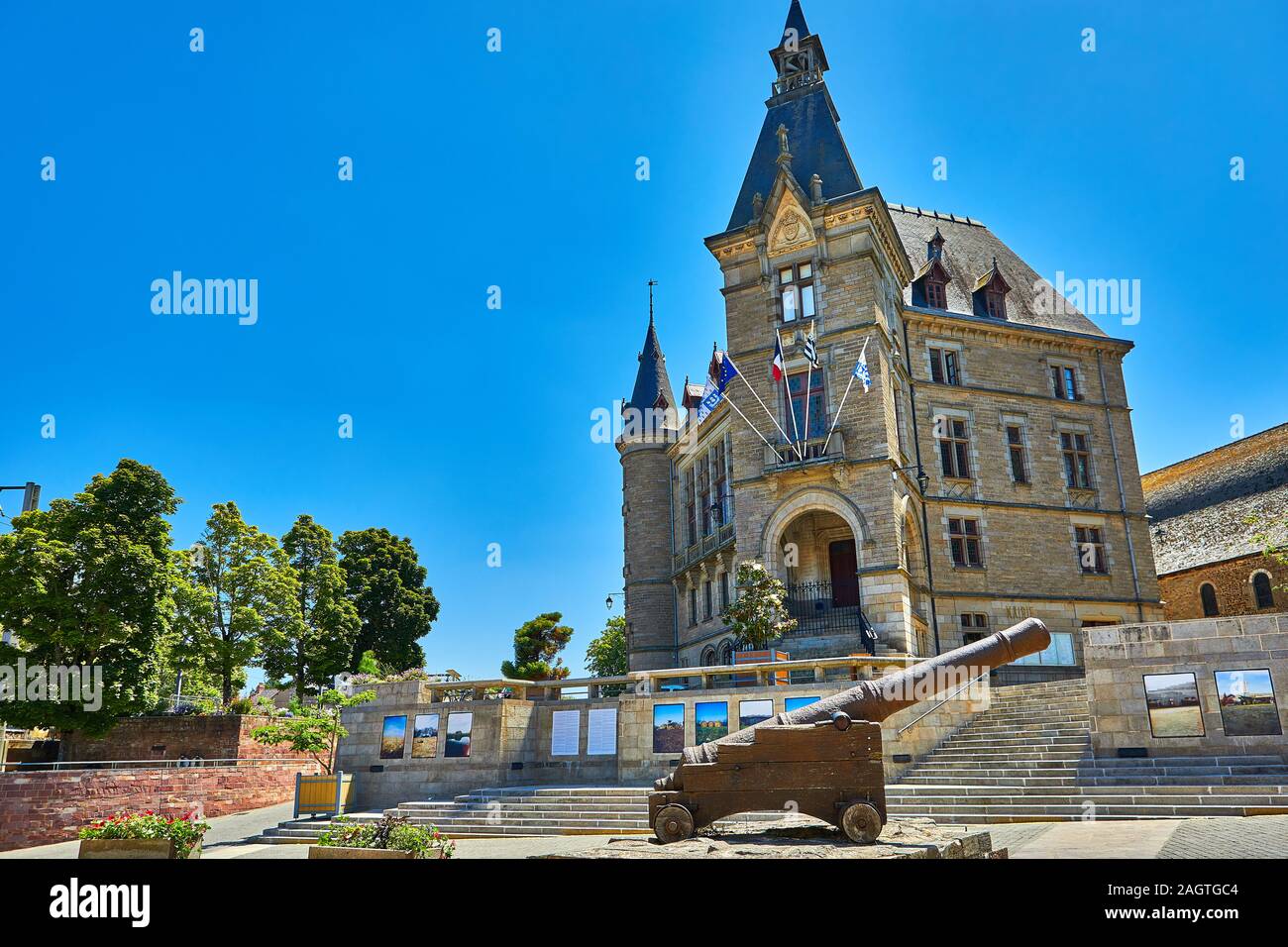 Redon hi-res stock photography and images - Alamy