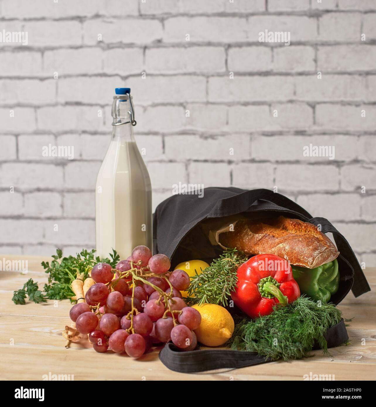 zero waste food shopping. eco natural bags with fruits and vegetables ...