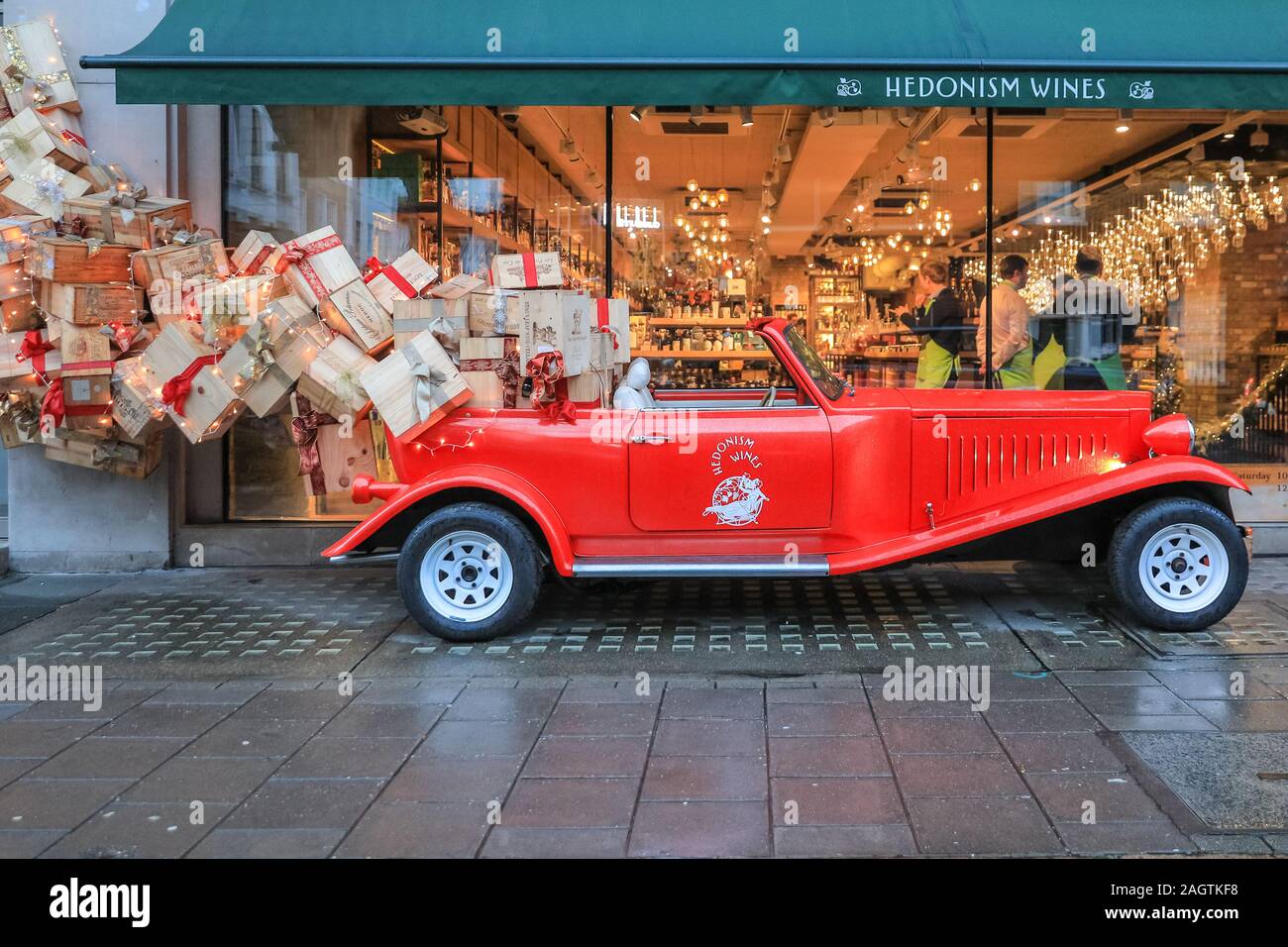 Hedonism hi-res stock photography and images - Alamy