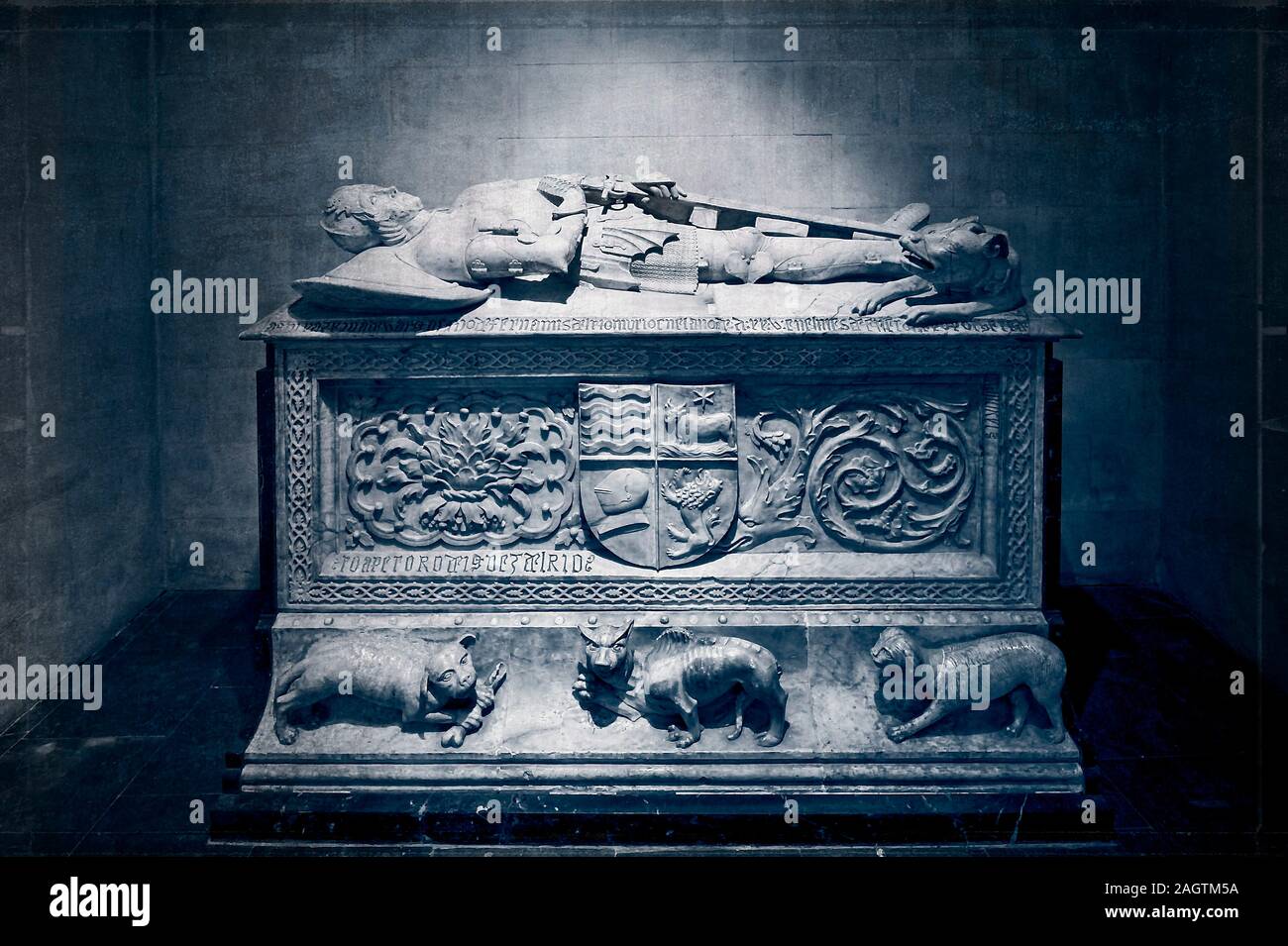 Medieval tomb of a knight in Frederic Mares Museum, Barcelona Stock ...