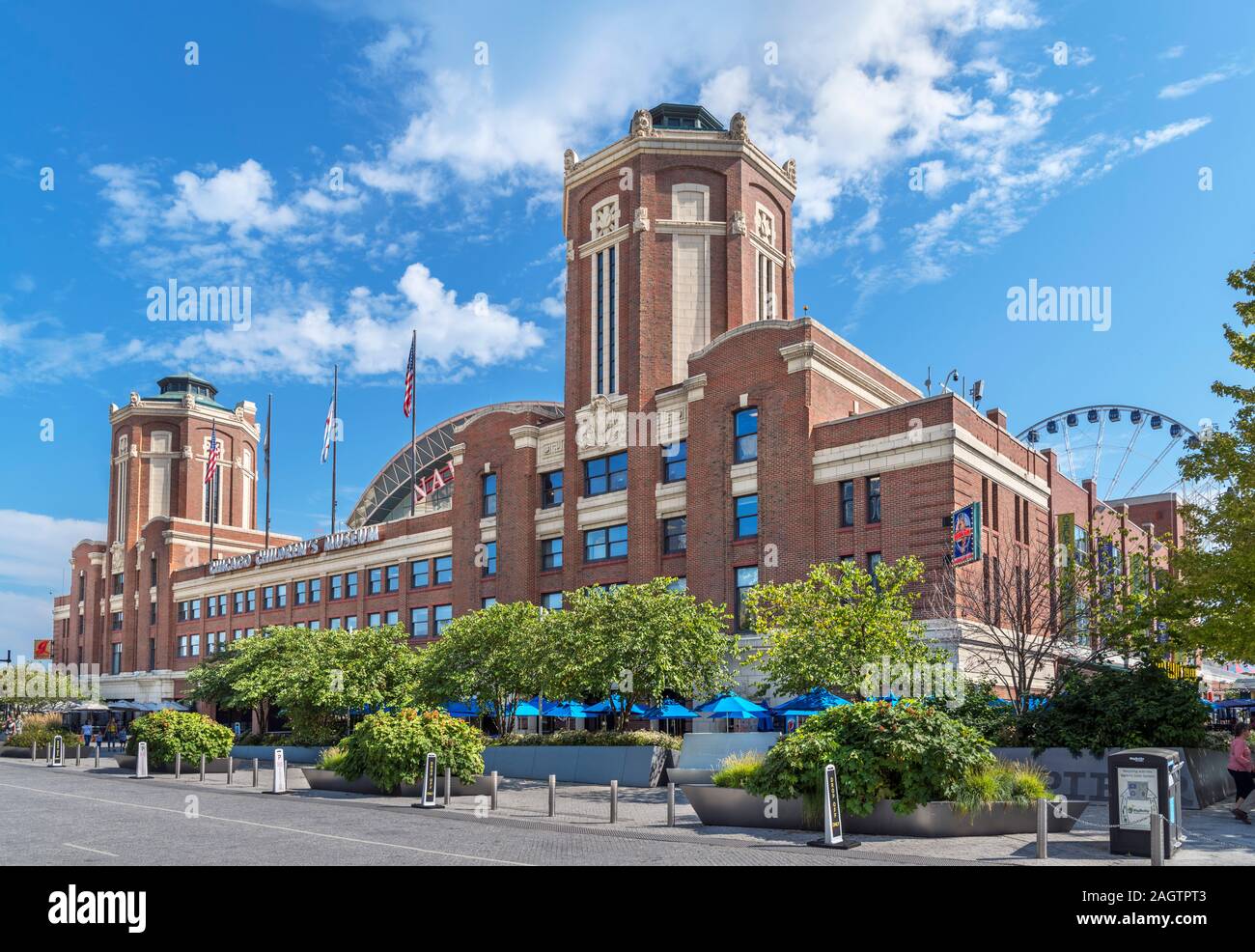 Entrance to Navy Pier, Chicago, Illinois, USA Stock Photo - Alamy