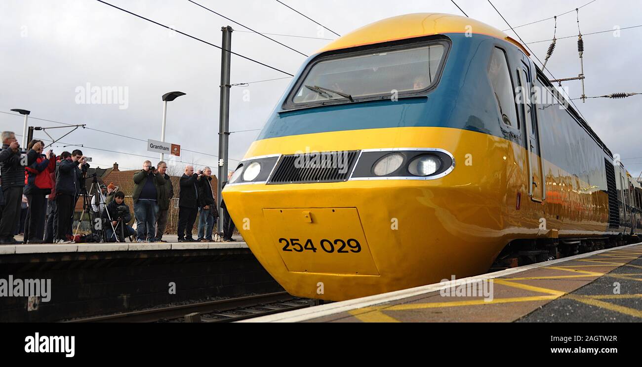 Hs2 train model hi-res stock photography and images - Alamy