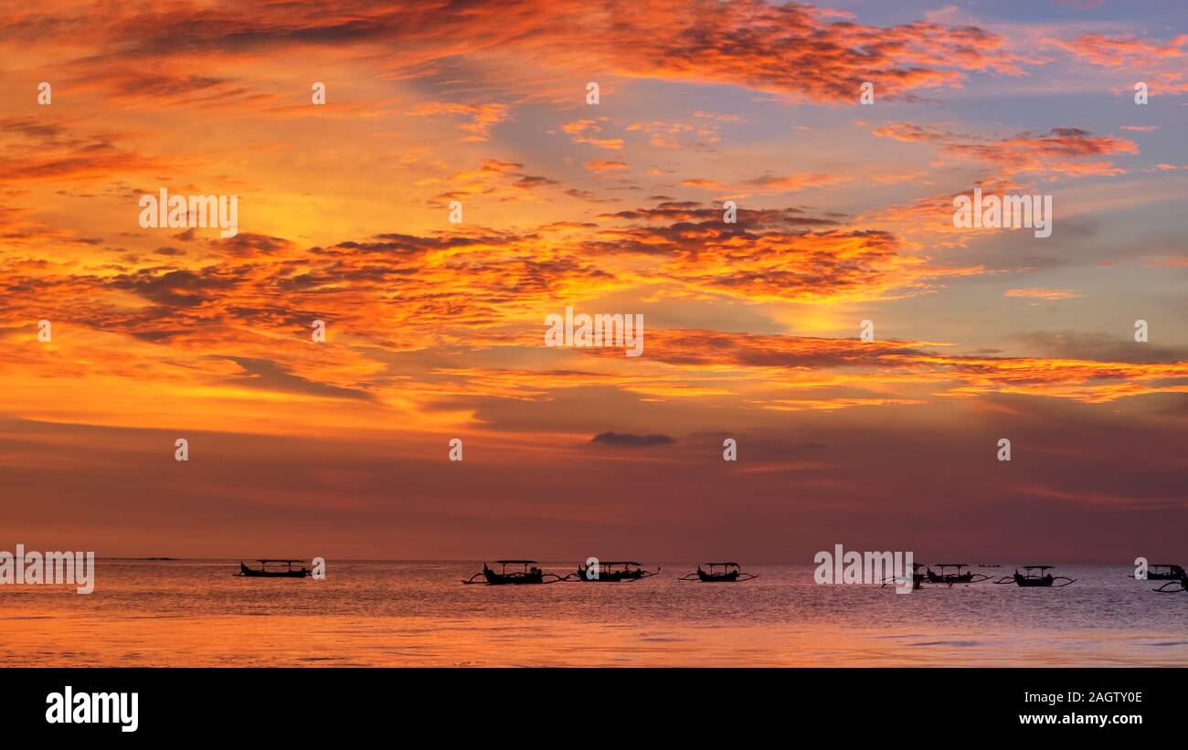 Beautiful wide shot beach on hi-res stock photography and images - Alamy