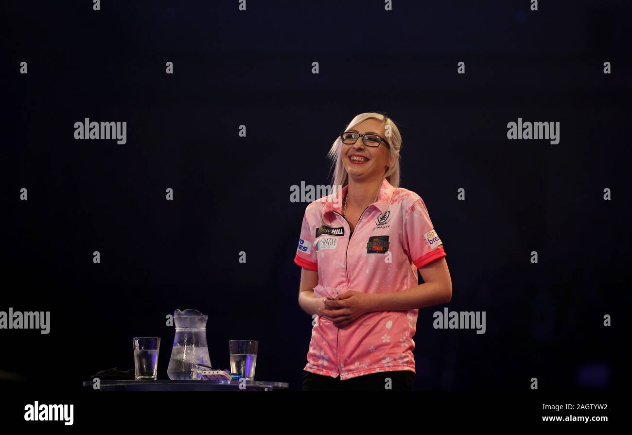 Fallon sherrock alexandra palace hi-res stock photography and images ...