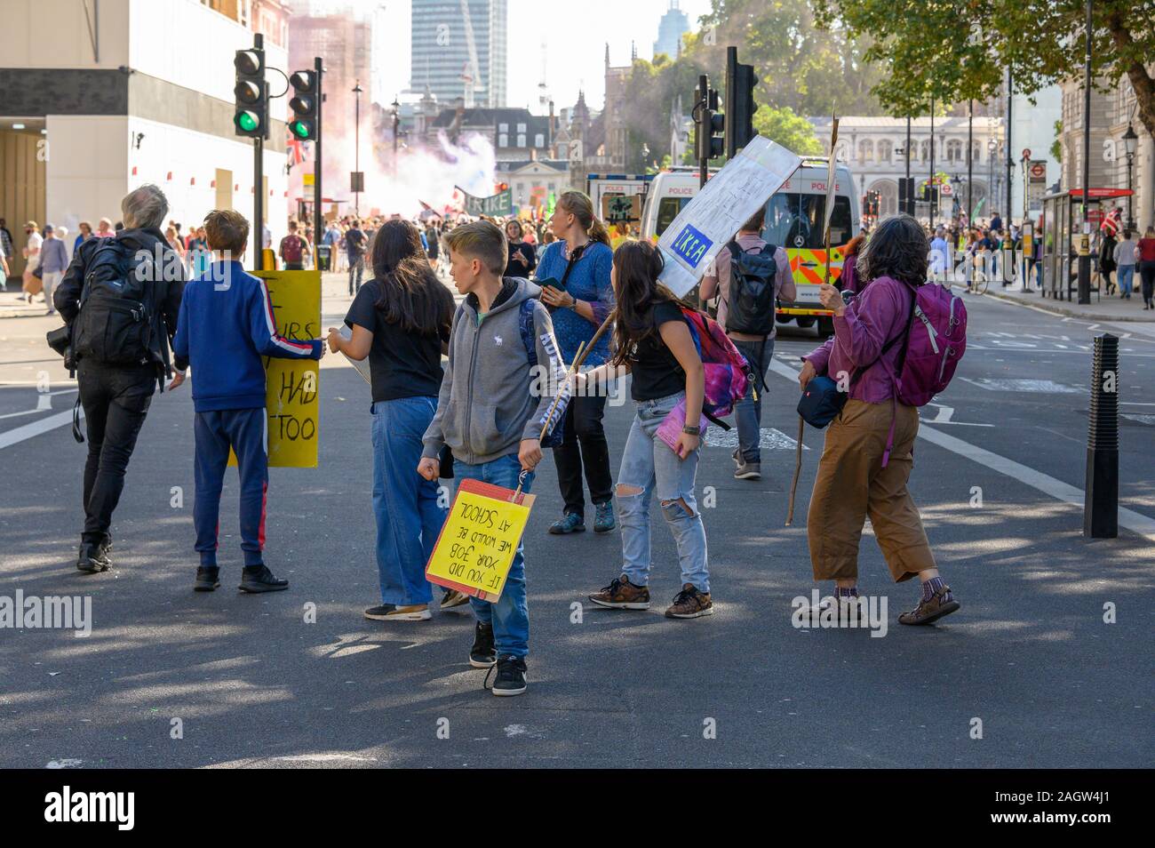 Crowd running smoke hi-res stock photography and images - Alamy