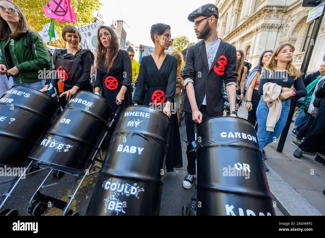 Environment protest face paint hi-res stock photography and images - Alamy