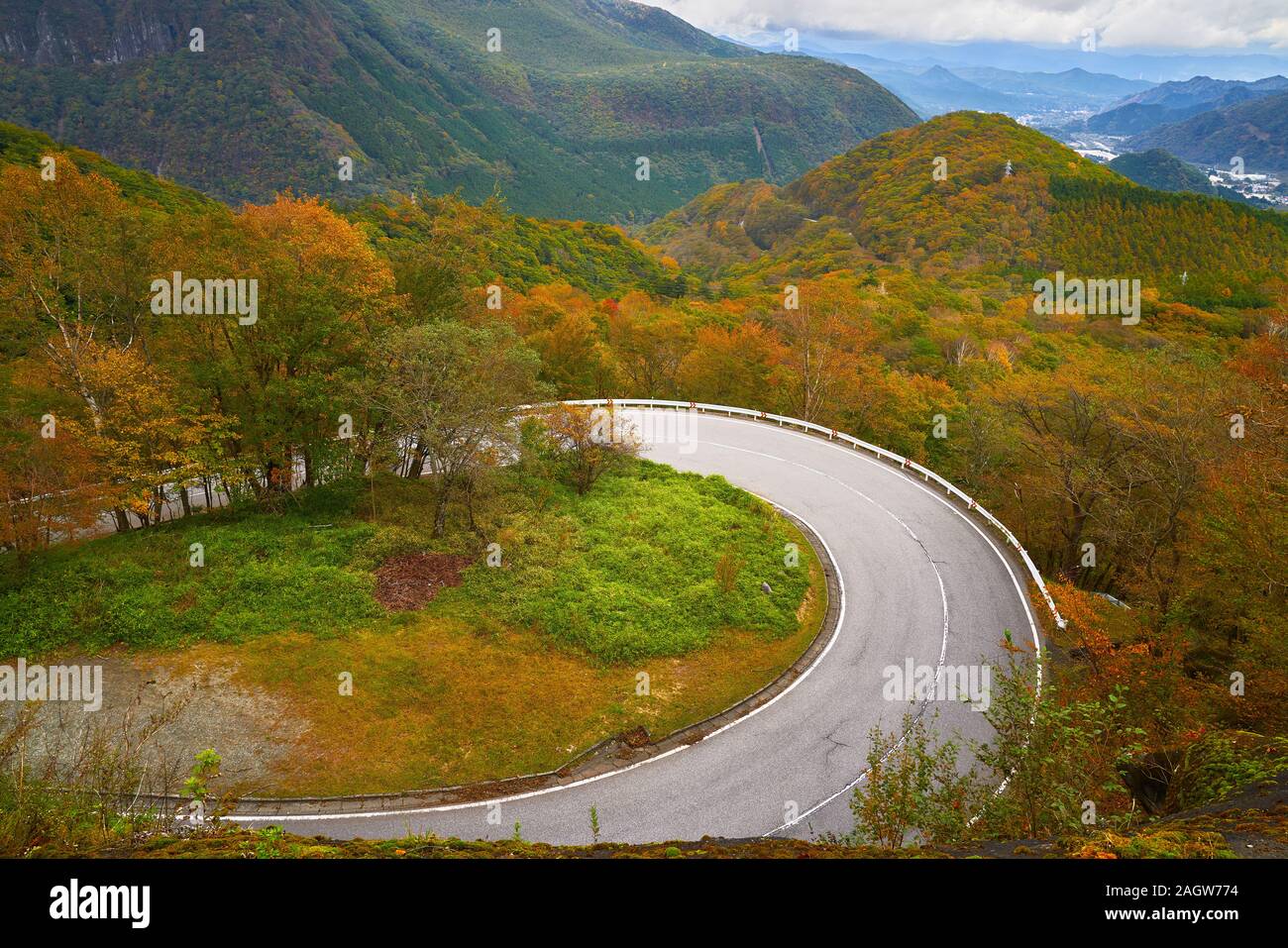 Nikko japan autumn street hi-res stock photography and images - Alamy