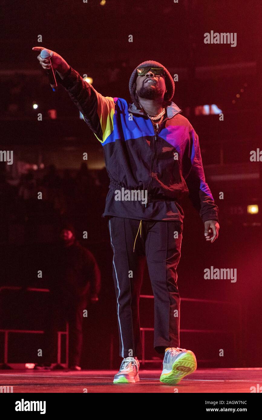 Wale singer hi-res stock photography and images - Alamy