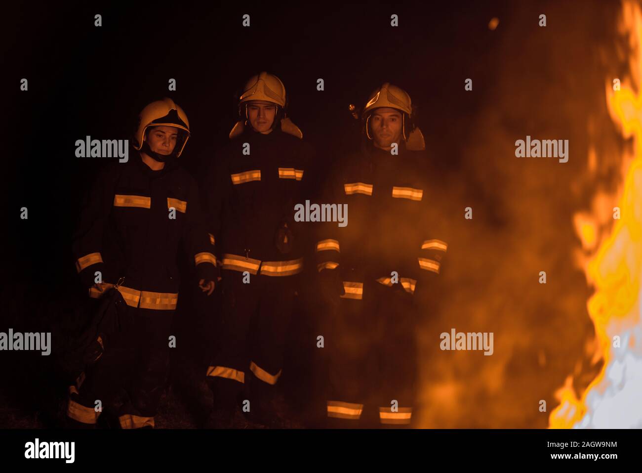 Fire station crew responding to fire emergency situation Stock Photo ...