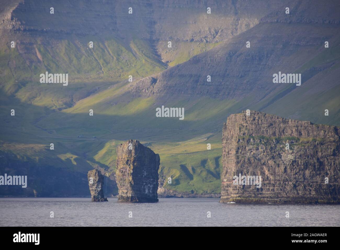 Faeroerne hi-res stock photography and images - Alamy