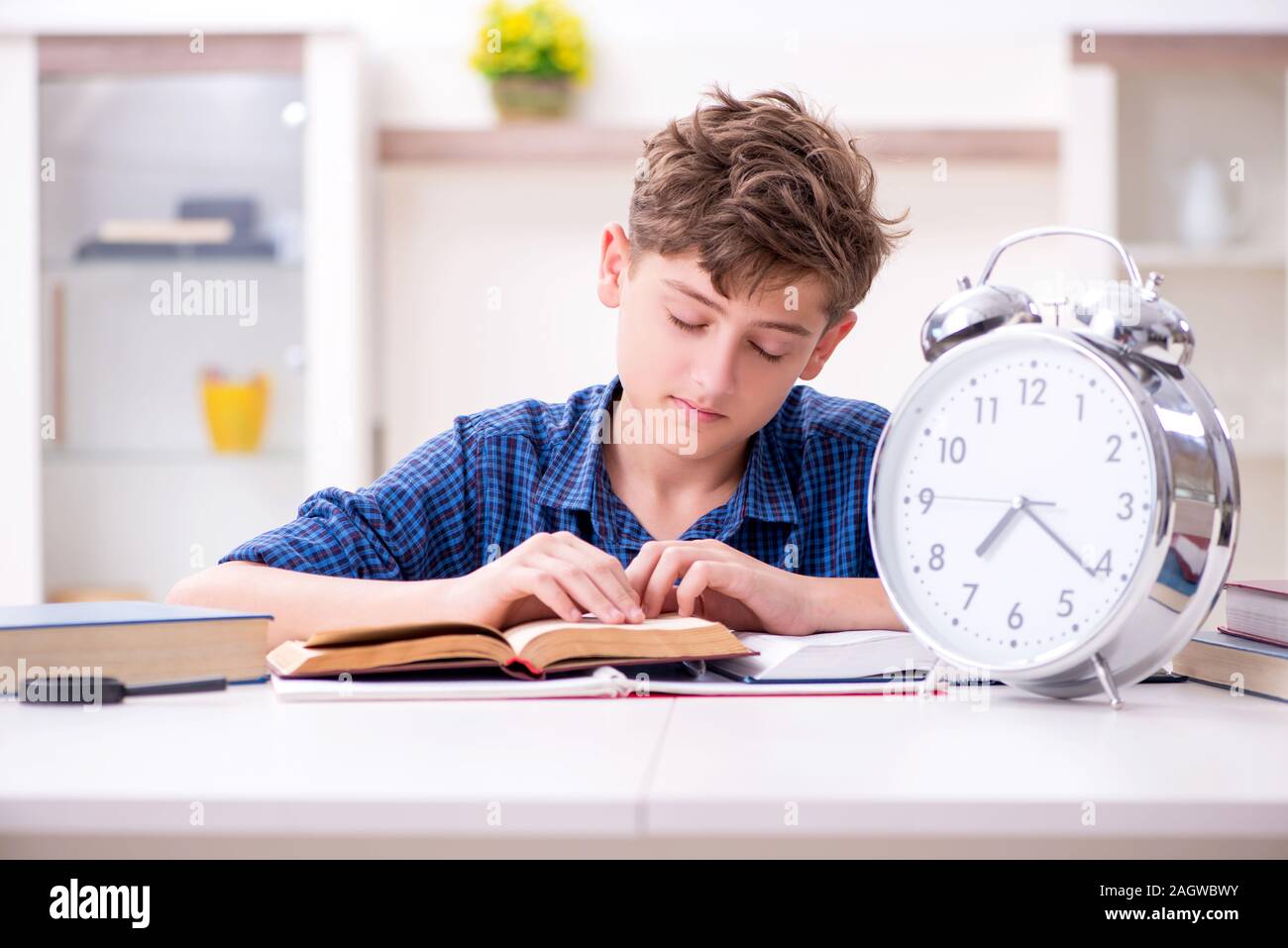 The kid preparing for school at home Stock Photo - Alamy