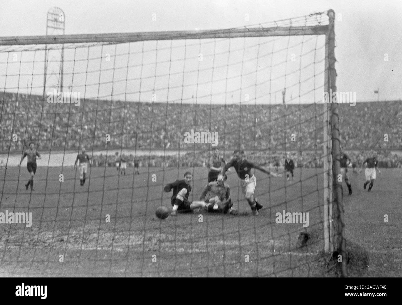 21 september 1947 hi-res stock photography and images - Alamy