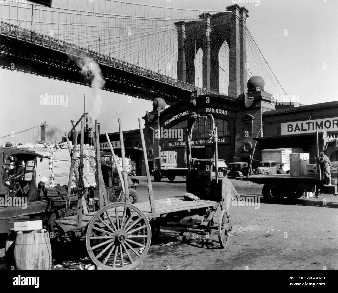 Terminal railroad bridge Black and White Stock Photos & Images - Alamy