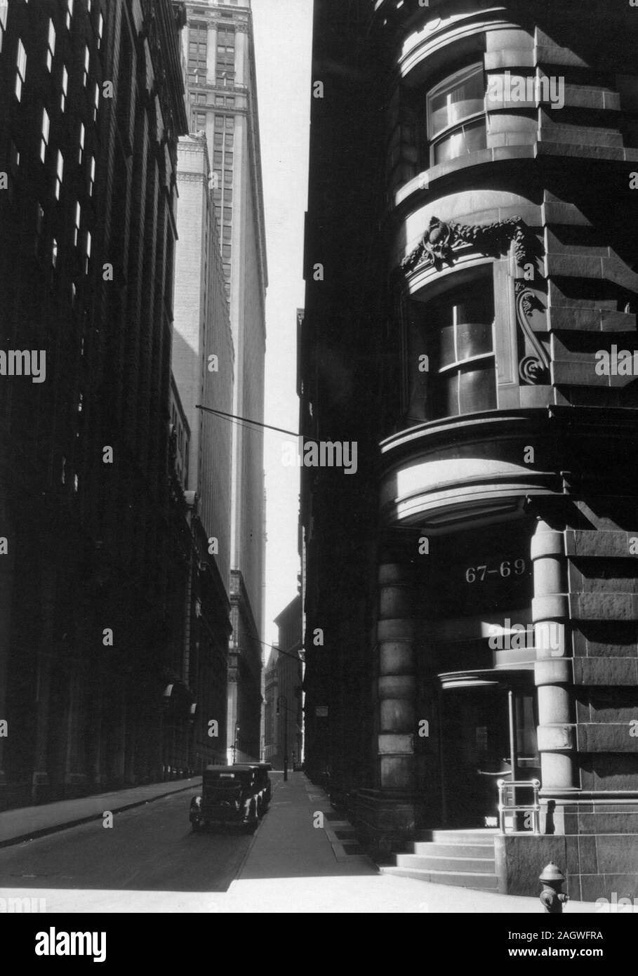 Rounded corner hi-res stock photography and images - Alamy