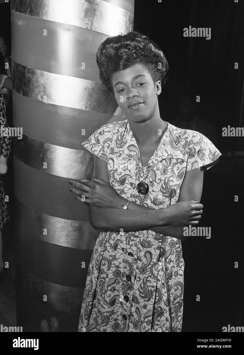Portrait of Sarah Vaughan, Café Society (Downtown), New York, N.Y., ca ...