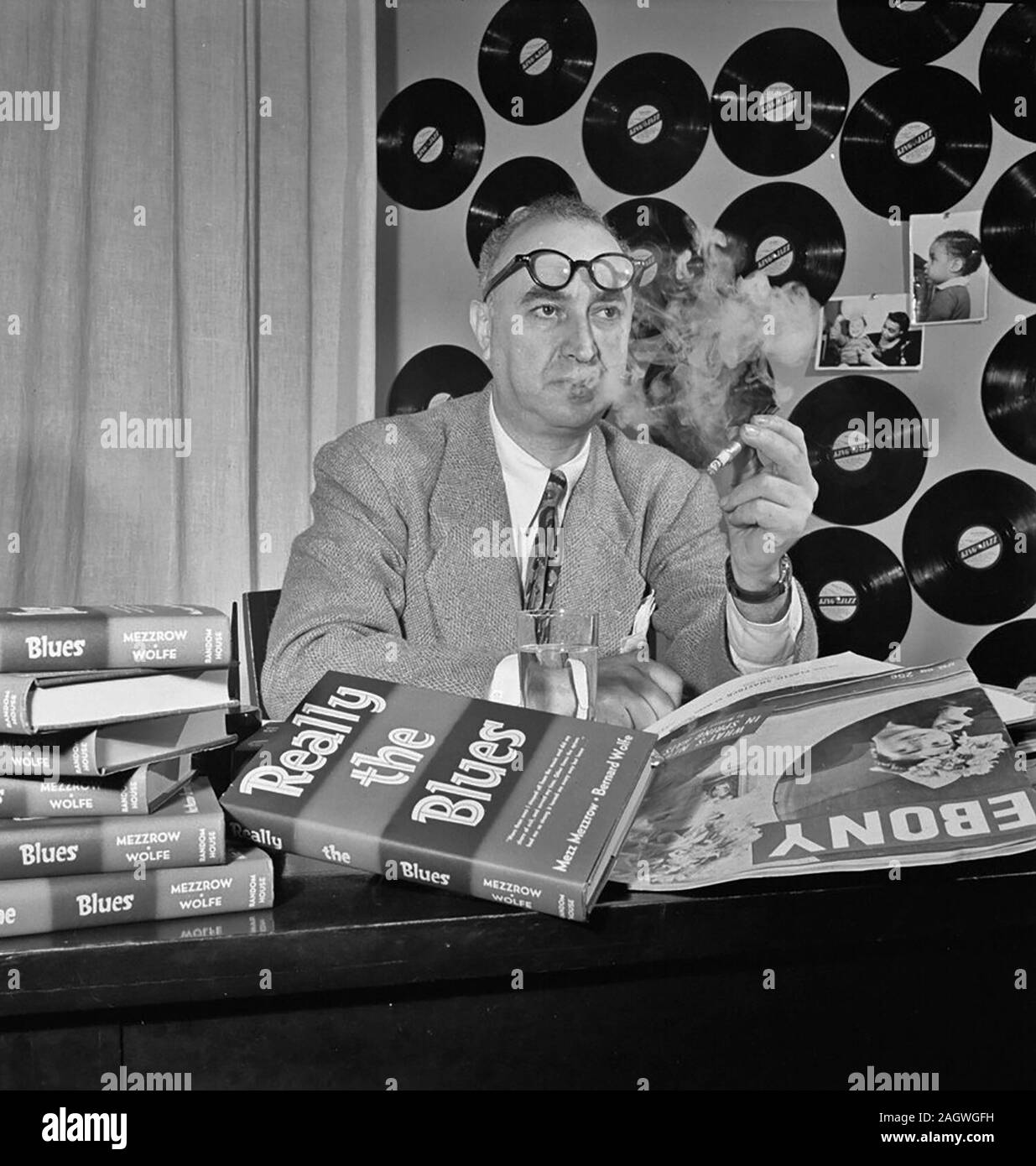 Mezzrow mezz hi-res stock photography and images - Alamy