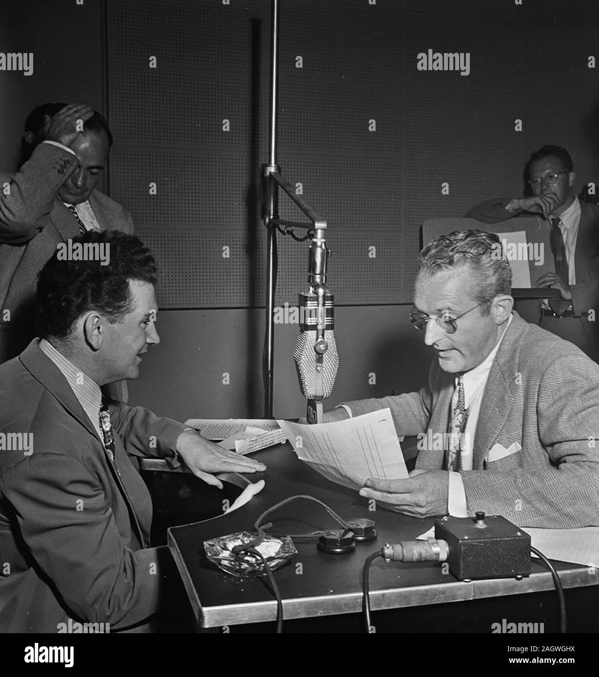 Wmca radio station hi-res stock photography and images - Alamy