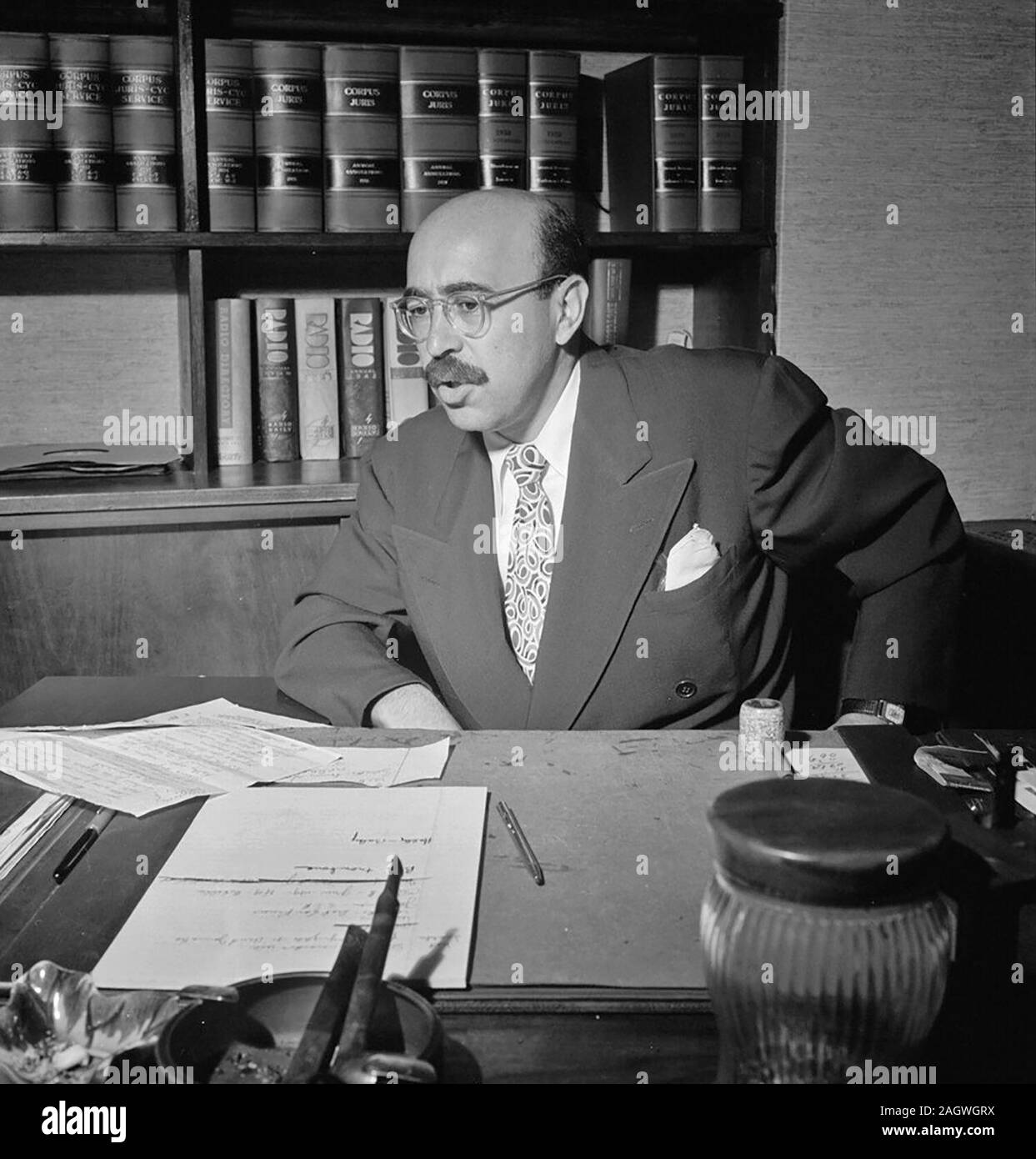 Goldfarb hi-res stock photography and images - Alamy