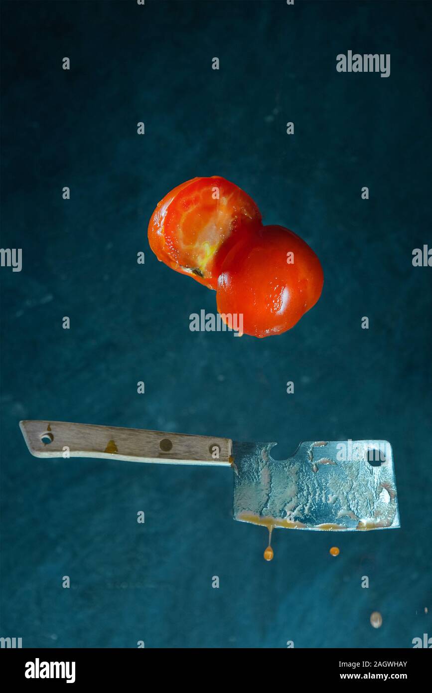 Flying tomato hi-res stock photography and images - Alamy