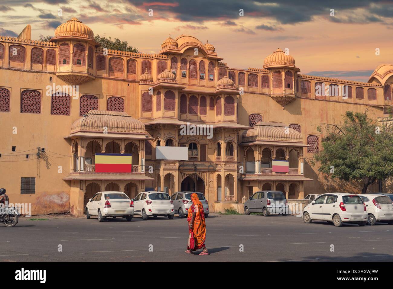Jaipur - a city in India, Rajasthan. It called the "Pink City" because ...