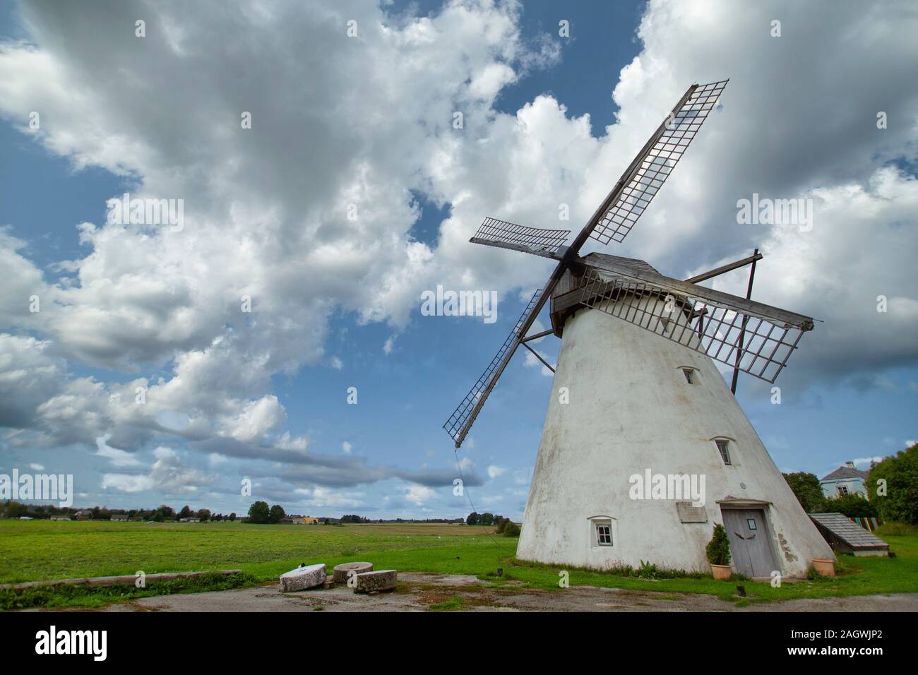 Estonian farm house hi-res stock photography and images - Alamy