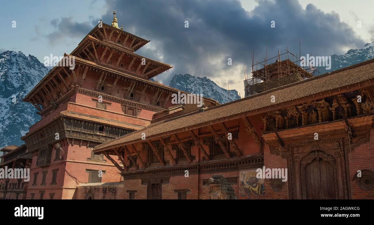 The ancient Nepali city in the mountains of the Himalayas Stock Photo ...