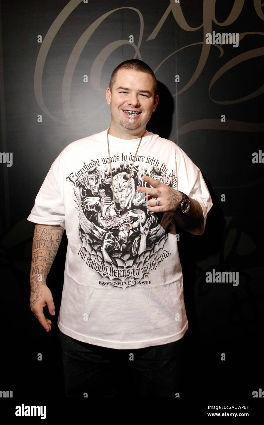 Paul wall hi-res stock photography and images - Alamy