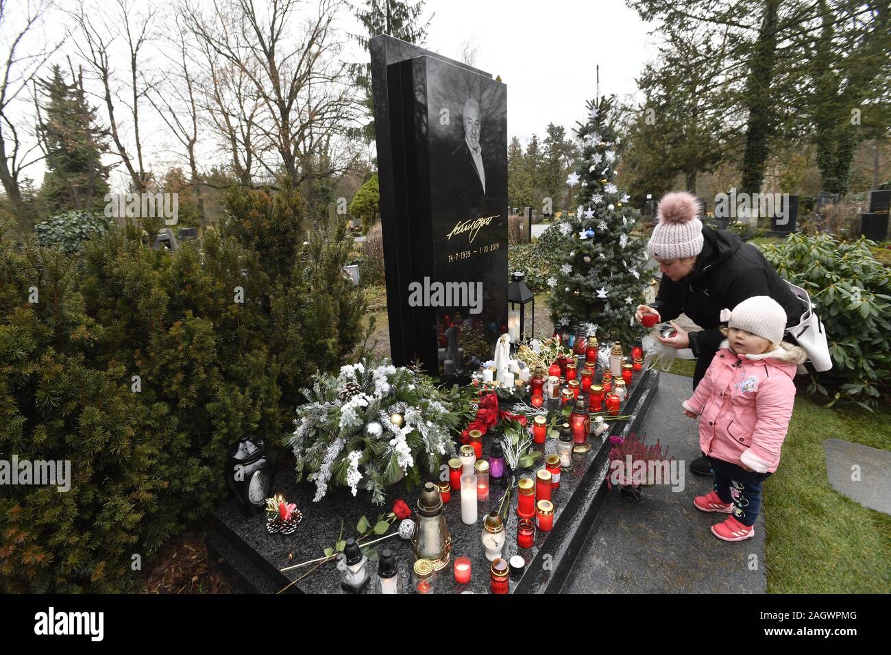 Prague, Czech Republic. 21st Dec, 2019. The grave of late Czech pop ...
